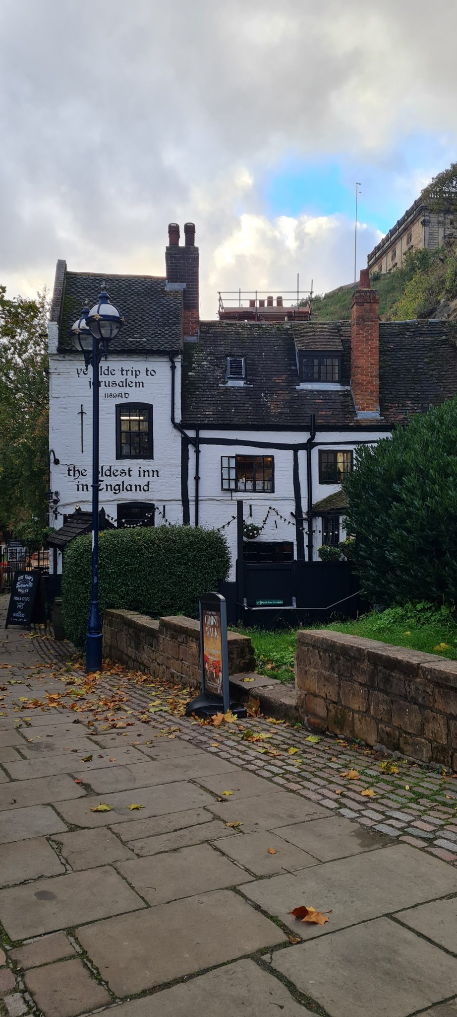 Nottingham Spirit Tour - Haunted Pubs in Nottingham - The Travel Fairies